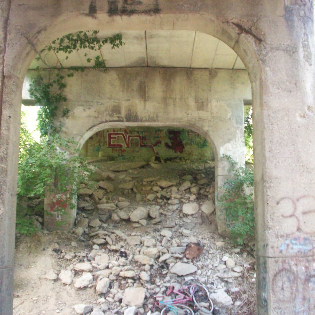 The Screaming Bridge of Maud Hughes Road – Creepy Cincinnati