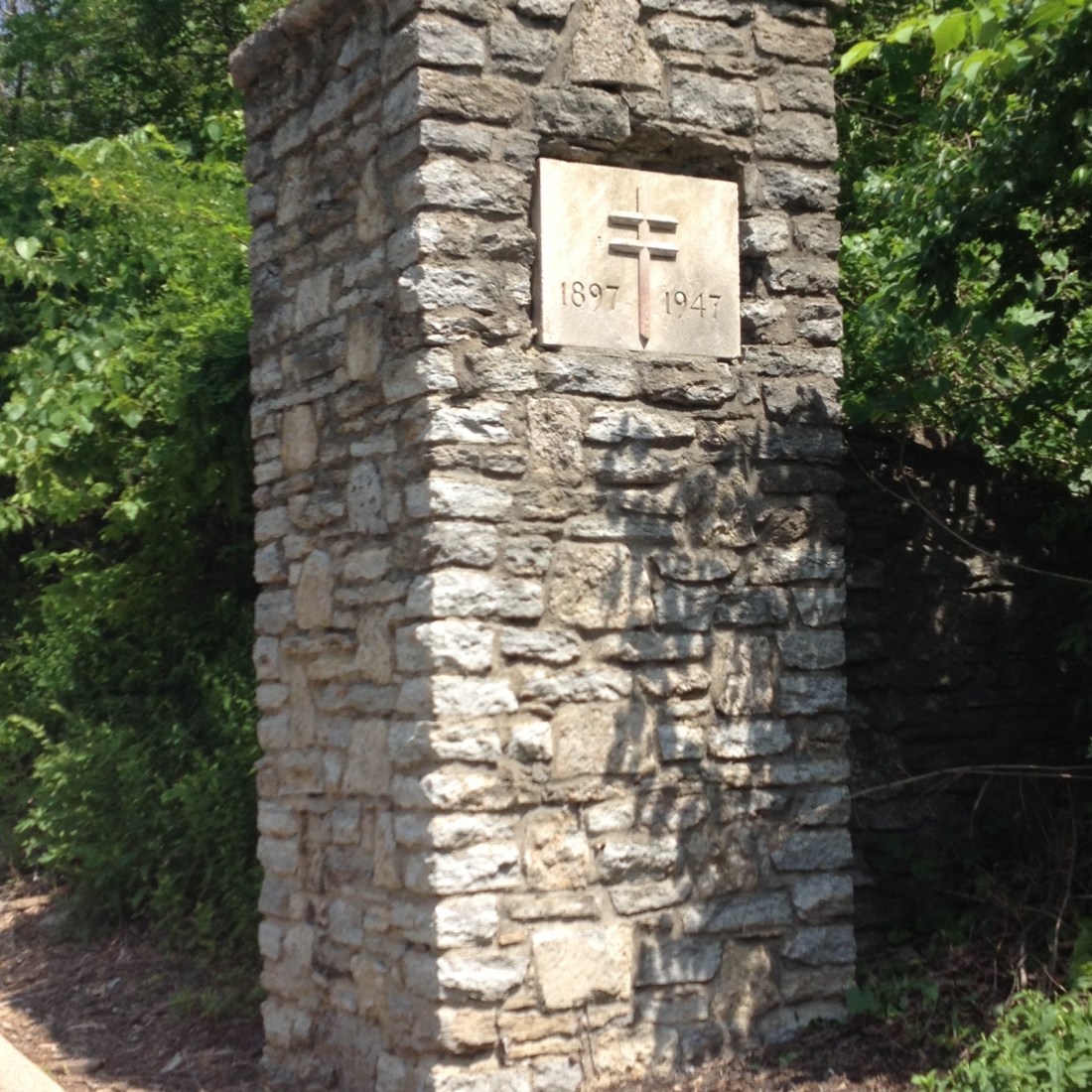 Dunham Park / Dunham Tuberculosis Hospital – Creepy Cincinnati